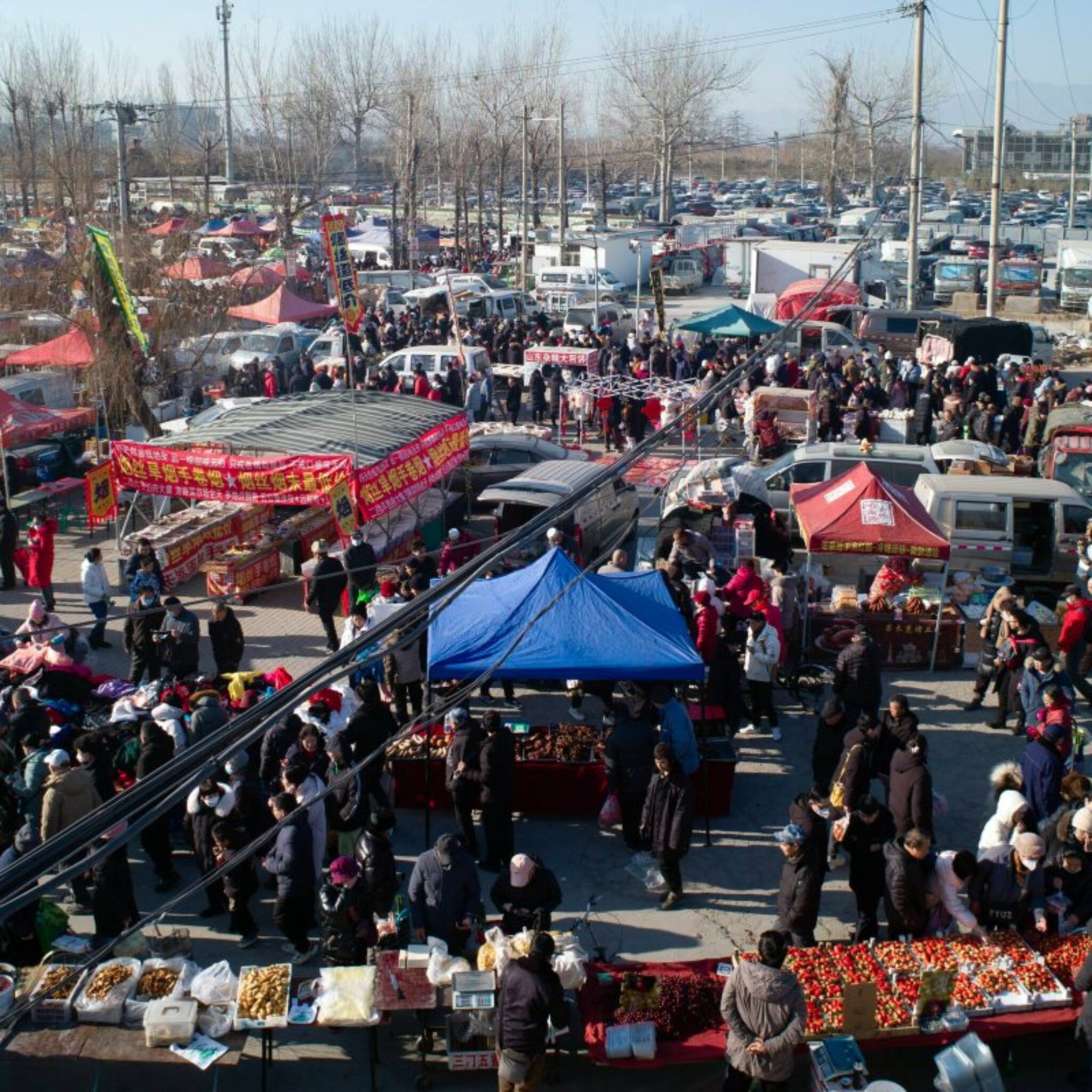 Top 12 Beijing Markets for Bargains and Local Life - Travel Of China